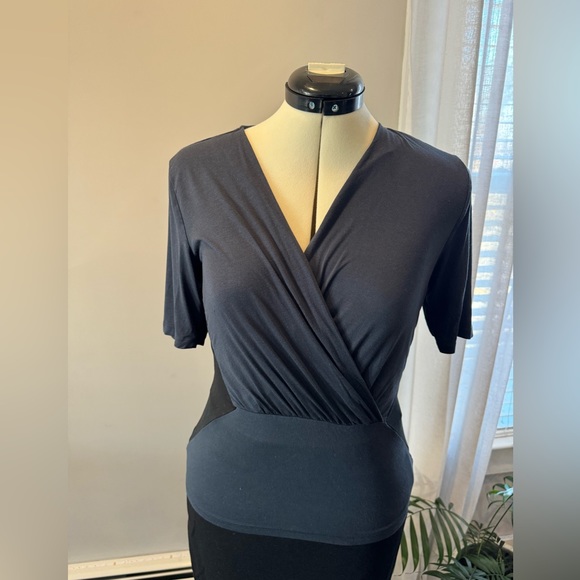 Ann Taylor | Tops | Vneck Blue And Black Top | Poshmark